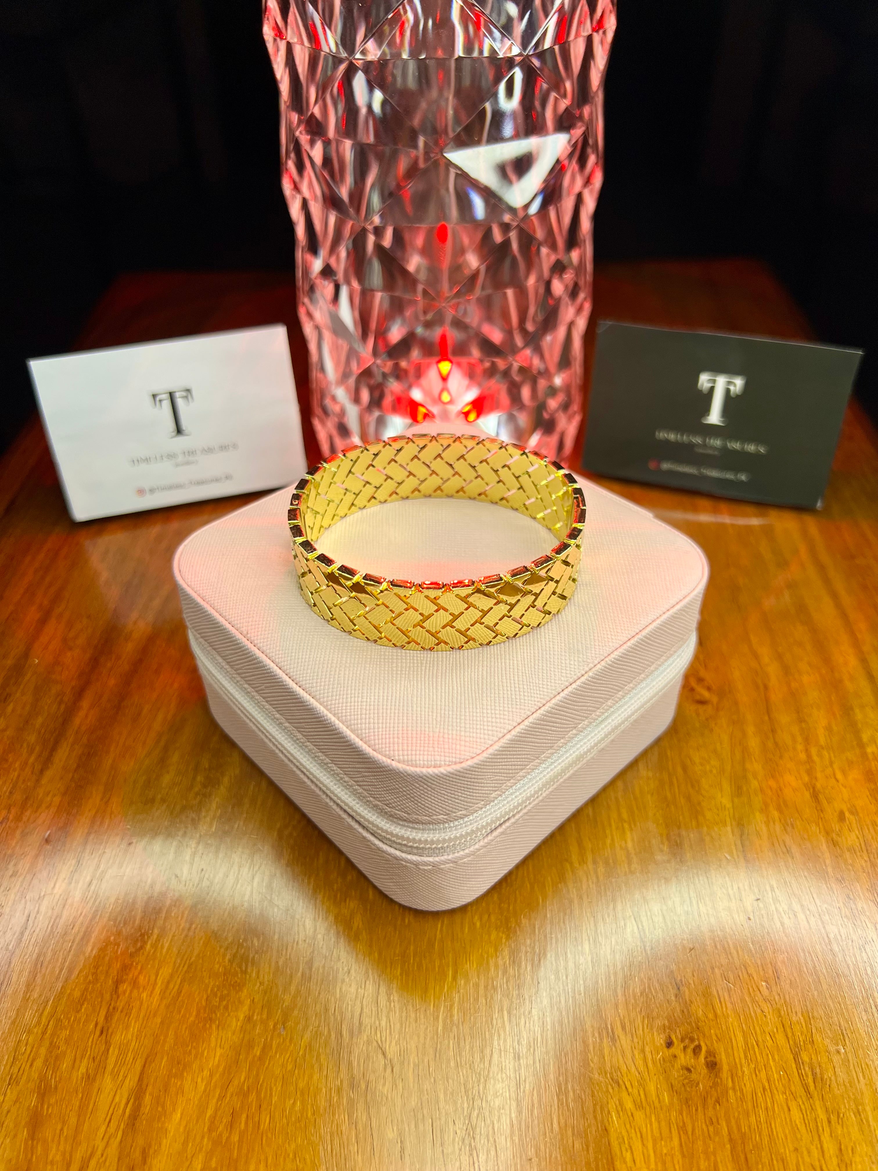 Handcuffs – Timeless Treasure